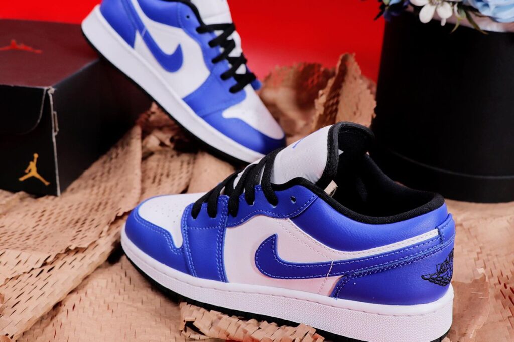 Nike Air Jordan 1 Low GS ‘Game Royal’ - Bùi Store